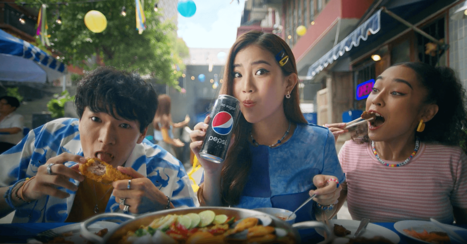 Pepsi - More Pepsi, More Friends - OOOF